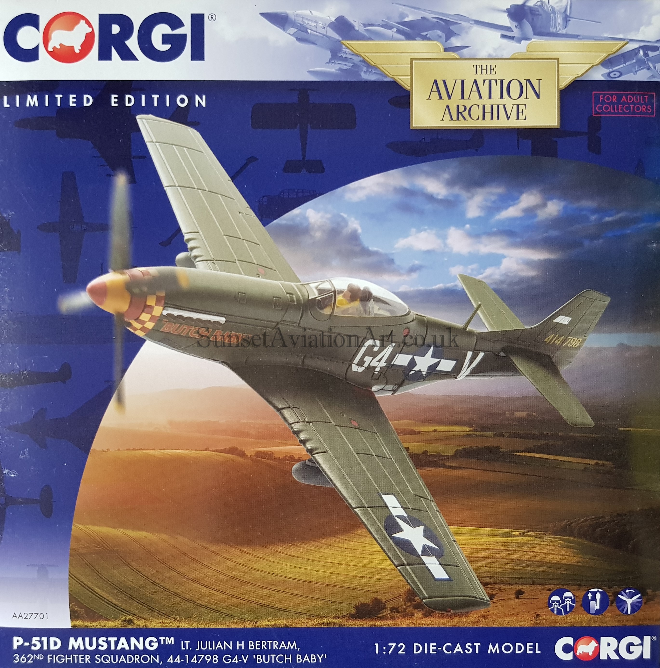 corgi AA27701 P-51D Mustang Corgi Aviation die cast model.