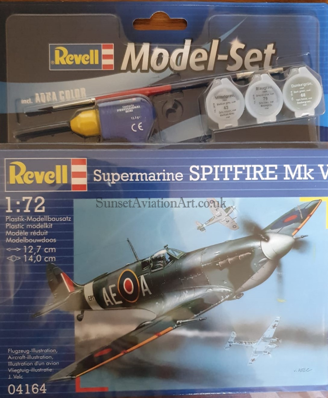 04164 Revell Supermarine Spitfire Mk V Model set - Sunset Aviation Art