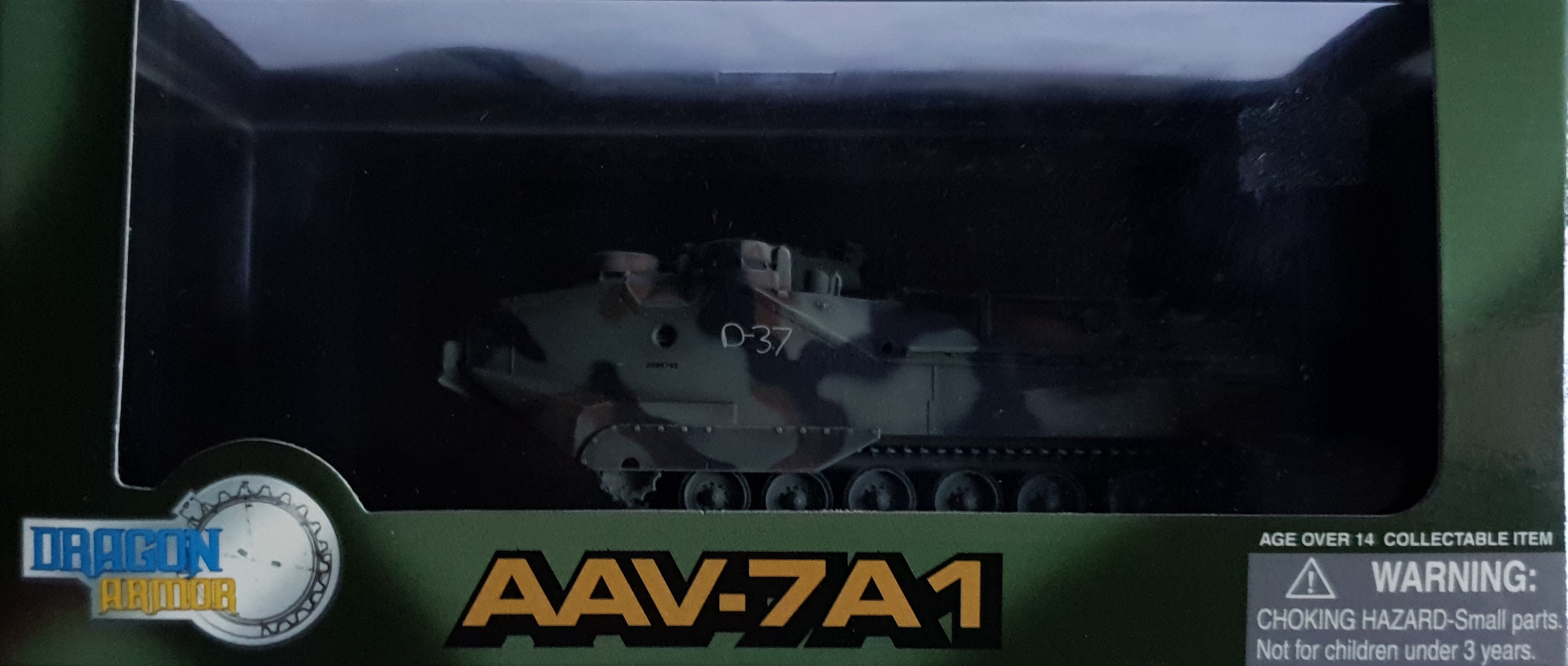 Dragon Armor 60056 AAV-7A1 USMC Mogadishu 1993