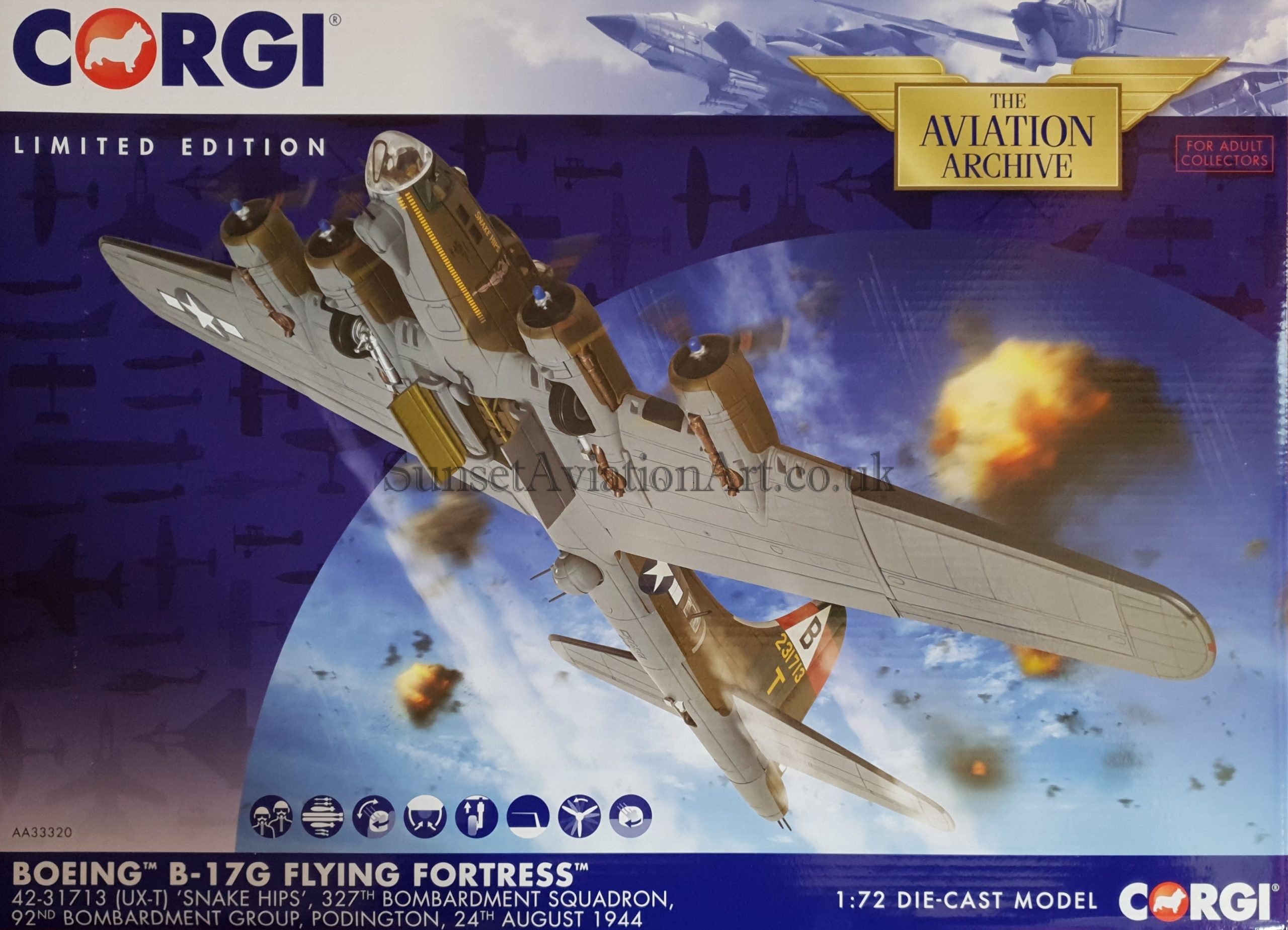 Corgi AA33320 Boeing B-17G Flying Fortress (UX-T) Snake Hips